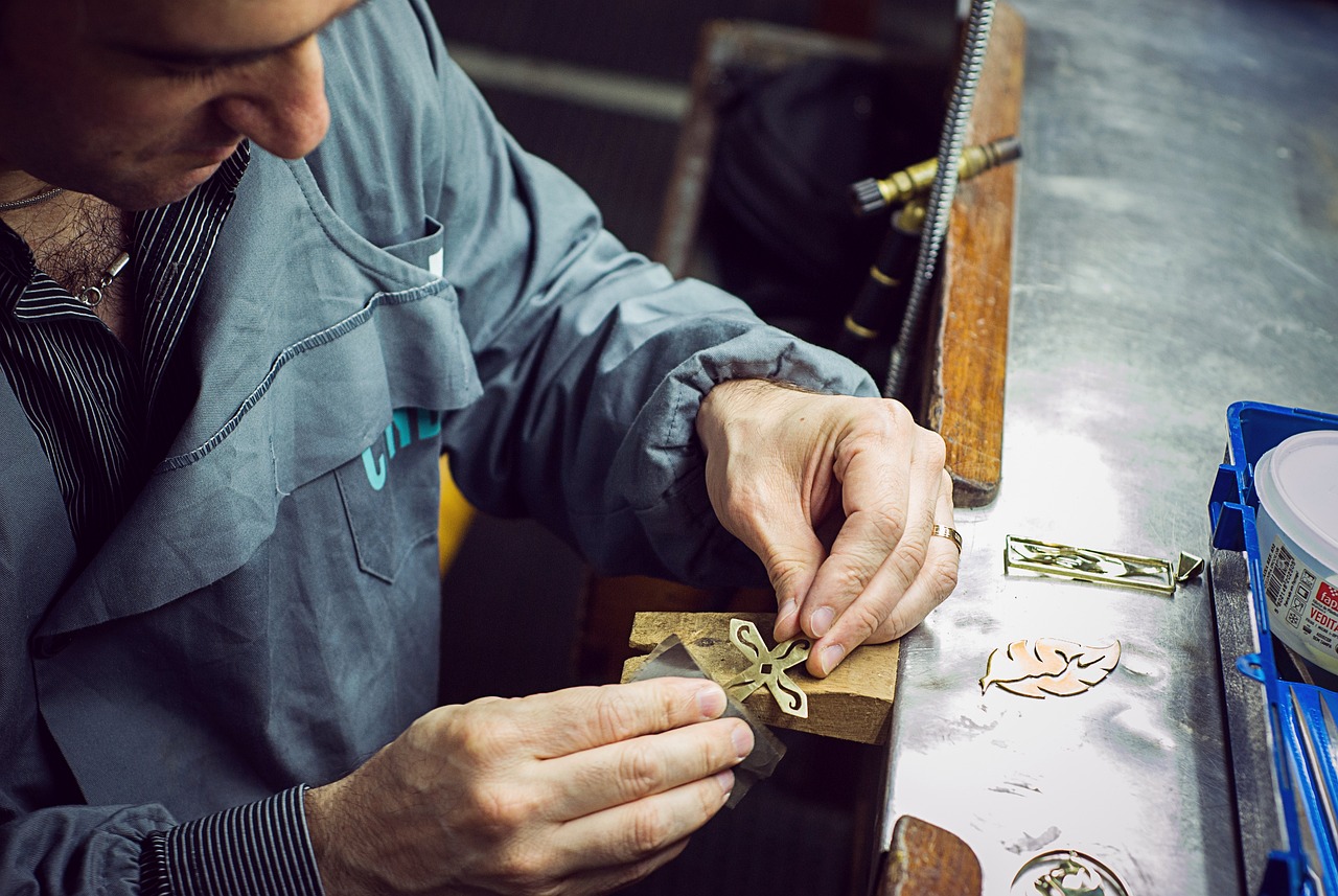 The Ultimate Guide to Jewellery Jobs in Mumbai - Mintly