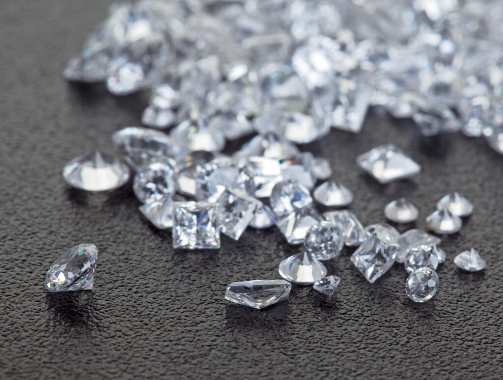 What to Know About Selling Loose Diamonds - Mintly