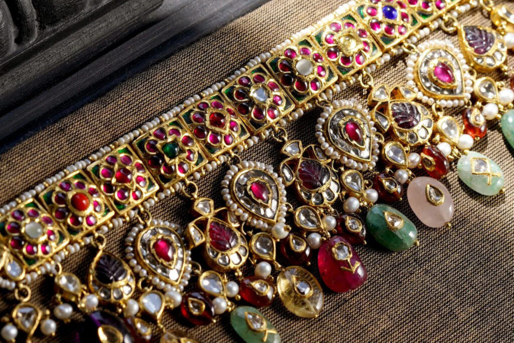 List of different designs of Navaratna Jewellery - Mintly